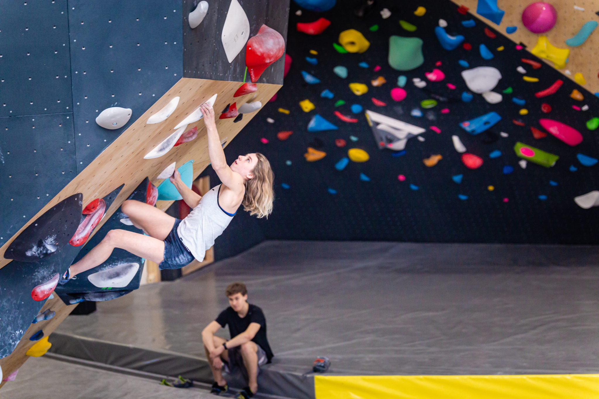 Revolt boulderhal – Revolt Bouldering Gym